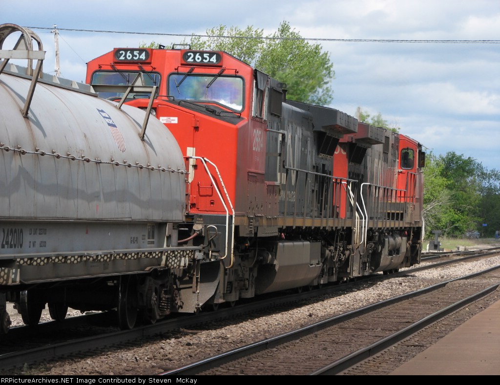 CN 2654